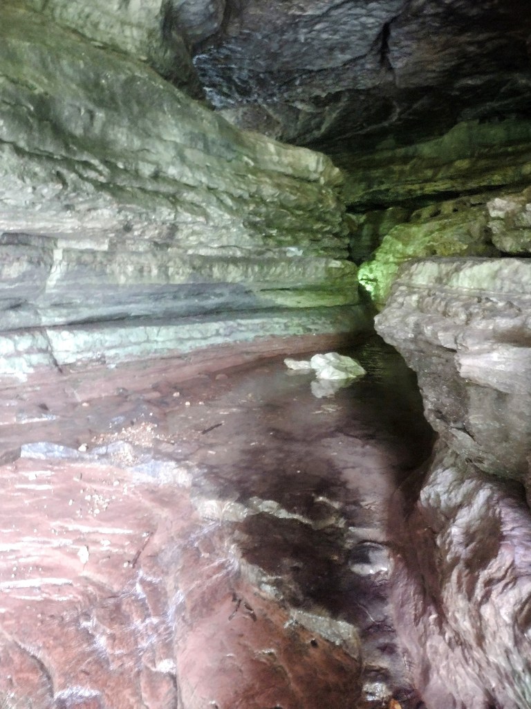 Petit Jean State Park: Indian Rockhouse & Turtle Rocks – Arkansas ...